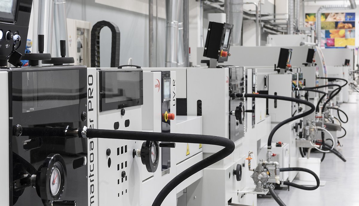 What are the main steps of a coating cycle?